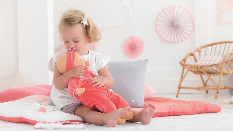 Doll sizes at a glance: Which size fits my child?